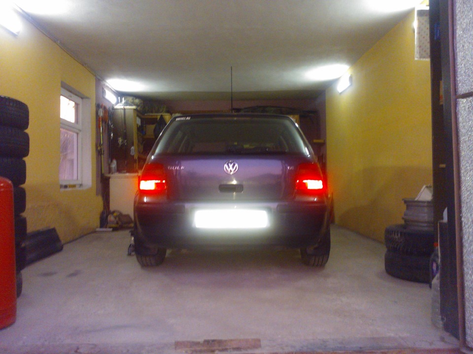 Китай # 4 Брызговики — Volkswagen Golf Mk4, 1,8 л, 1998 года ...