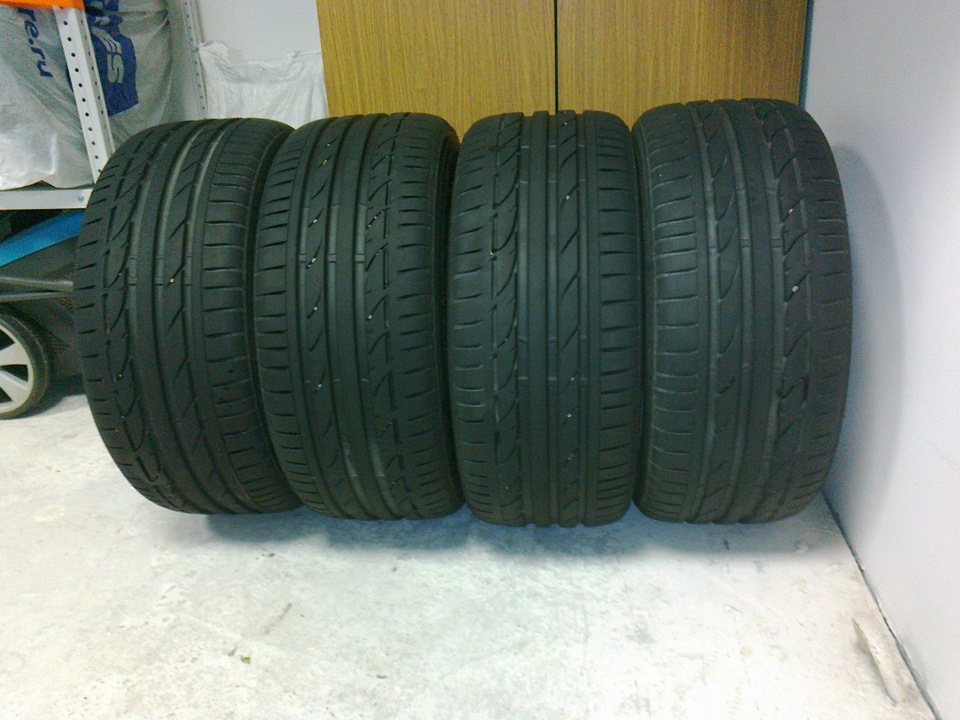 Летние шины Bridgestone Potenza S001 235/40 Р-18 — Volkswagen Passat B7 ...