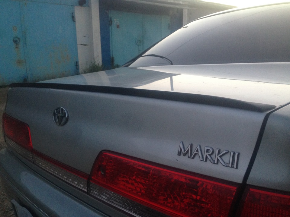 Спойлер- накладка на крышку багажника — Toyota Mark II (100), 2,5 л ...