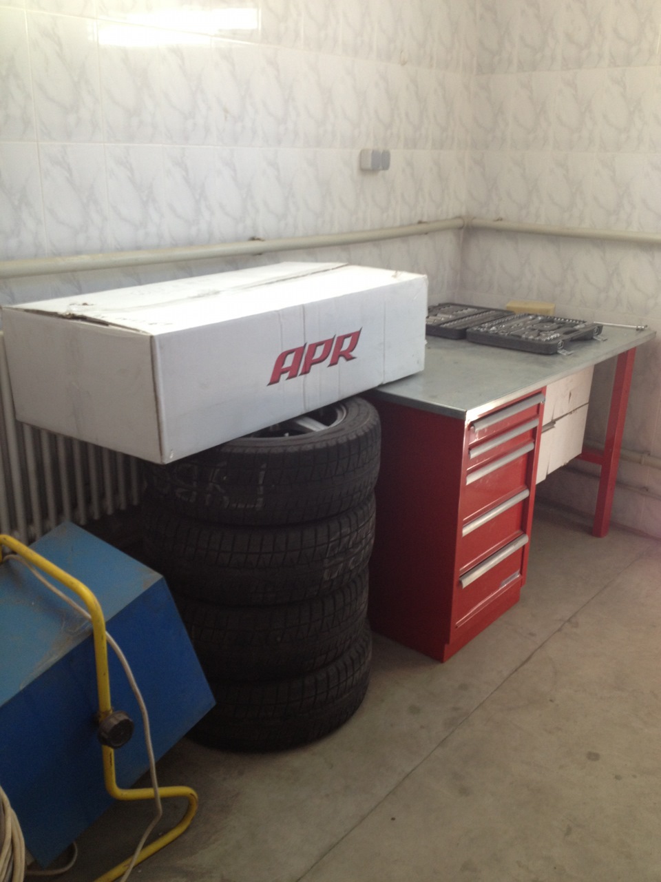 APR Carbonio — Volkswagen Passat CC, 1,8 л, 2012 года | тюнинг | DRIVE2