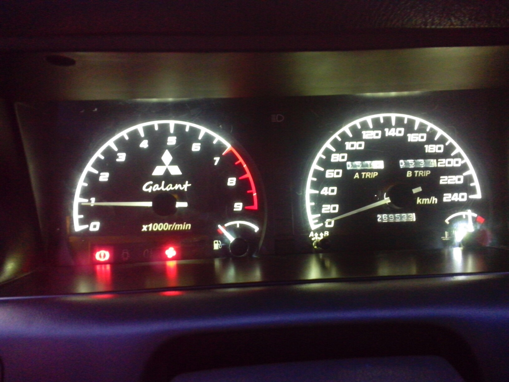 Индикатор вентилятора: готово. — Mitsubishi Galant (6G), 2 л, 1989 года ...