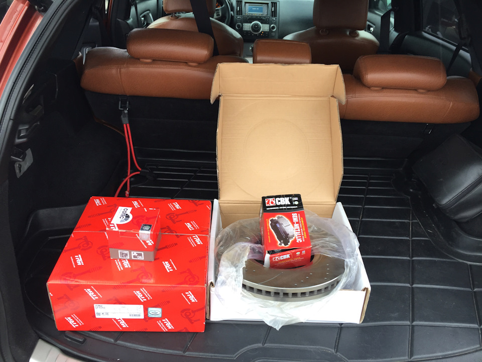 Тормоза больная тема))) — Infiniti FX (1G), 3,5 л, 2006 года ...