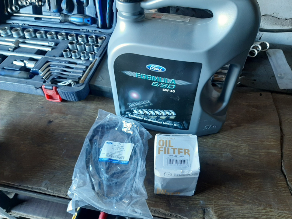 Замена прокладки клапанной крышки… Ford Escape 2.3 L 145 HP — Ford ...