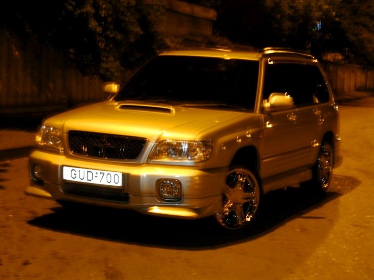 Atomic at night view — Subaru Forester (SF), 2 л, 2000 года | стайлинг ...