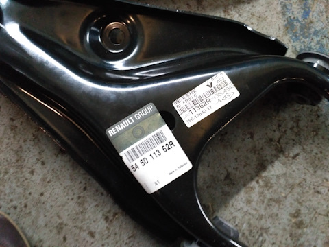 545011362R Рычаг пер подв лев в сб RENAULT | Запчасти на DRIVE2