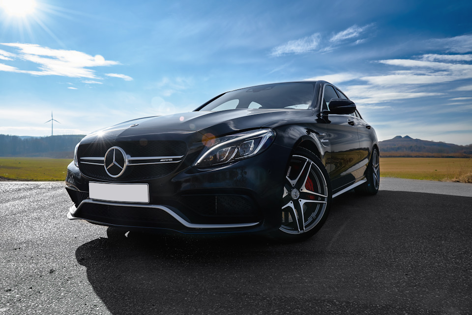Первая тысяча — Mercedes-Benz C 63 AMG (W205), 4 л, 2016 года | фотография | DRIVE2