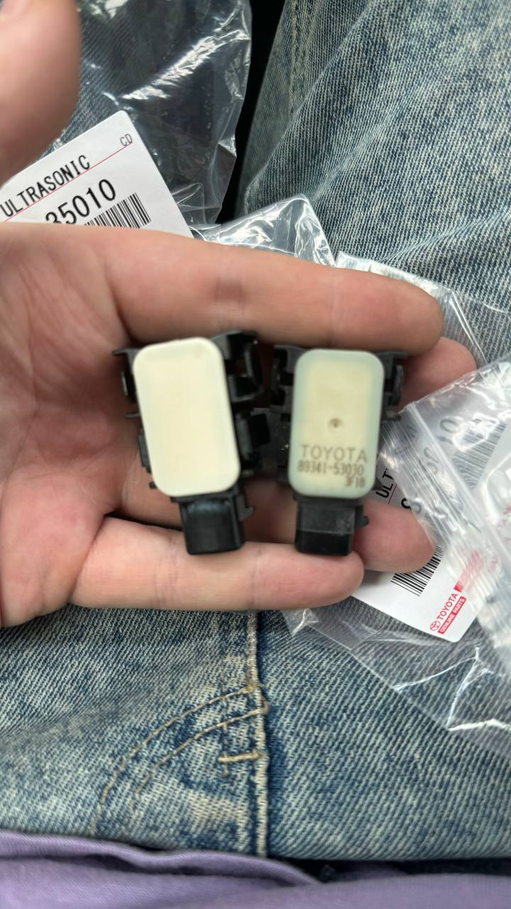 Замена передних парктроников — Lexus IS III, 2,5 л, 2013 года ...