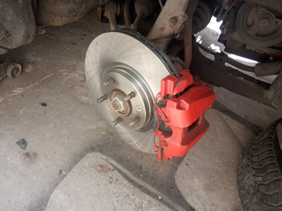 Перед тормозяки — Mazda 6 MPS, 2,5 л, 2006 года | своими руками | DRIVE2