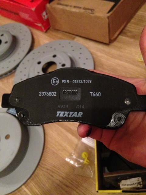 2376802 Комплект тормозных колодок. Передняя ось TEXTAR | Запчасти на DRIVE2