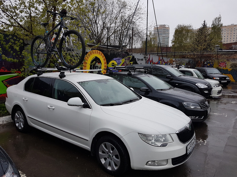 велокрепеж — Skoda Superb Mk2, 1,8 л, 2013 года | аксессуары | DRIVE2