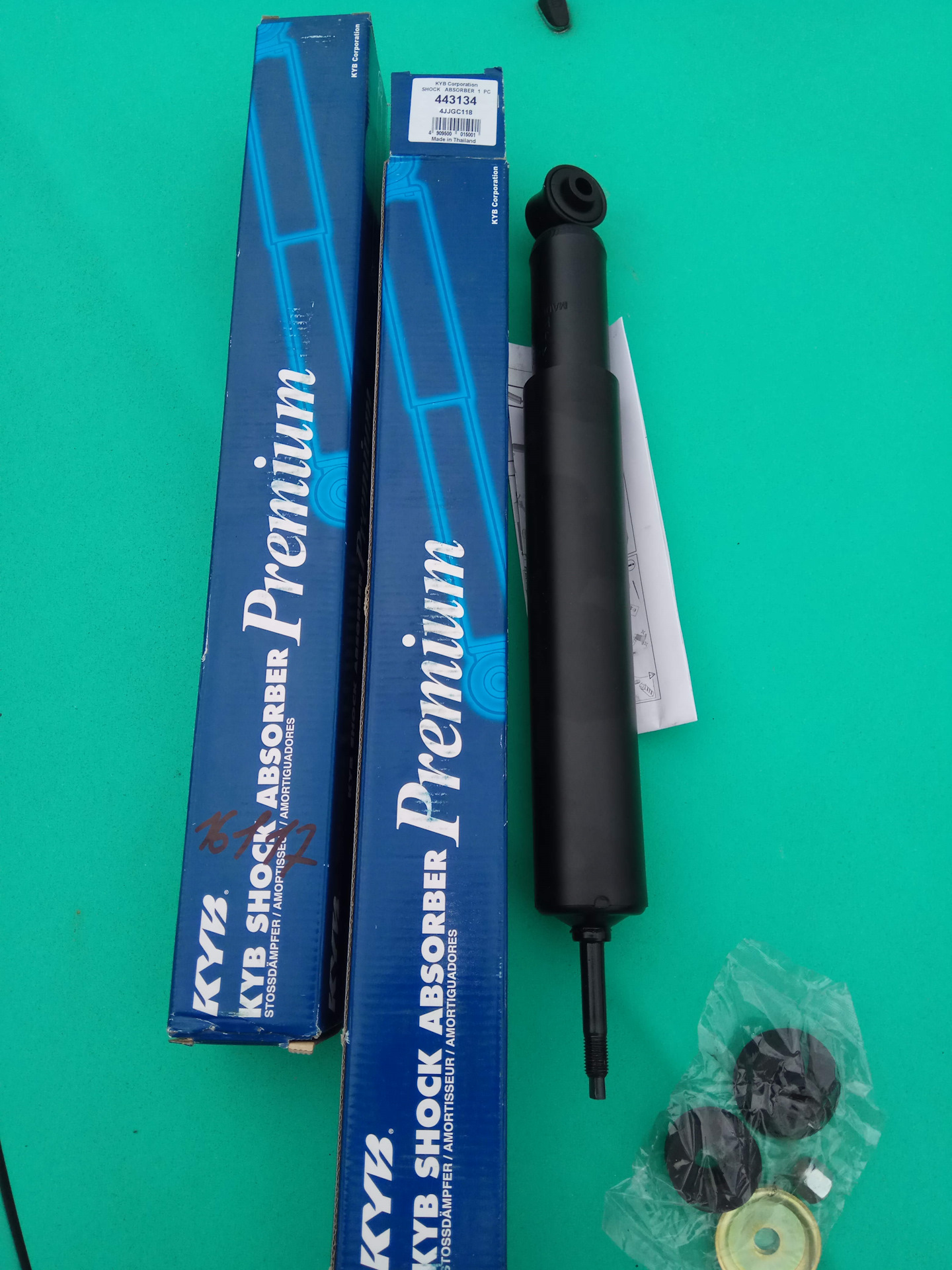 Новые задние амортизаторы — Daewoo Lanos, 1,5 л, 2004 года | визит на ...