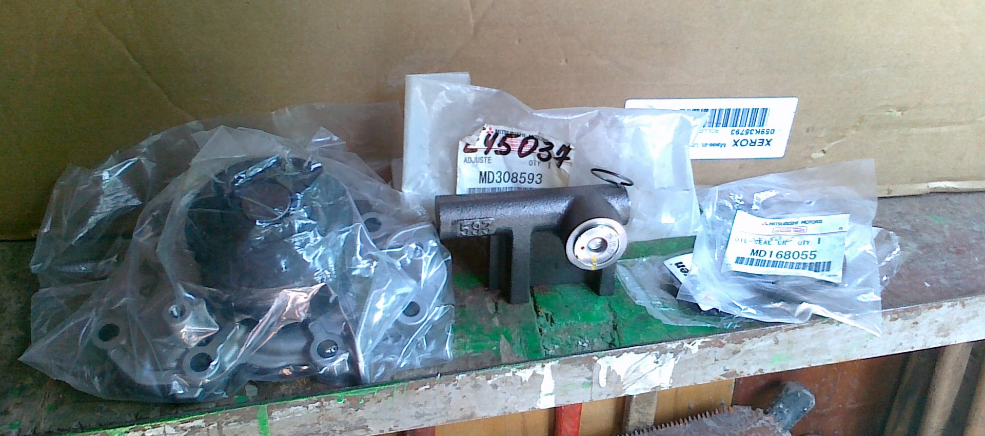 MD308593 Регулятор натяжителя Mitsubishi | Запчасти на DRIVE2