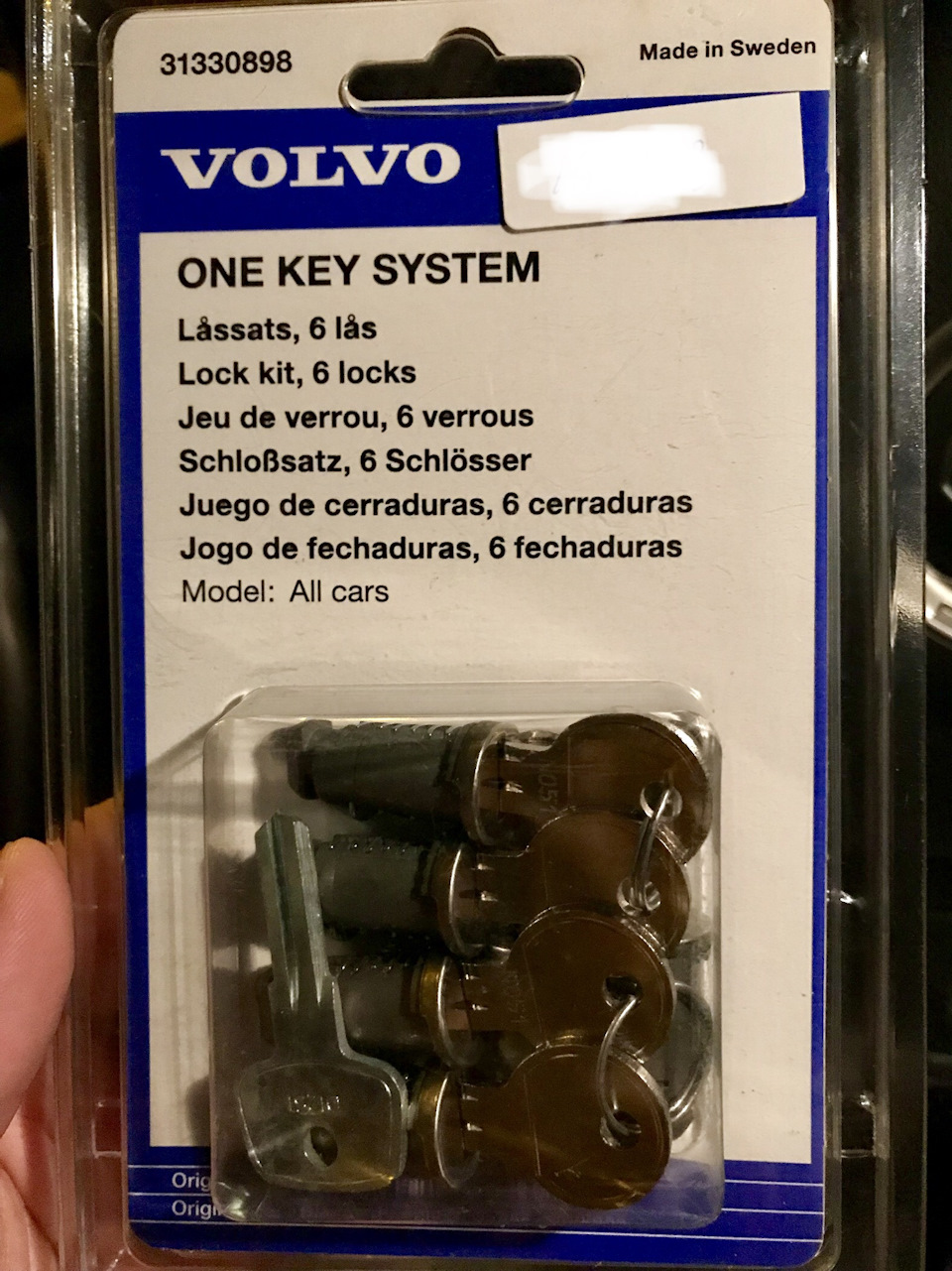 31330898 Комплект замков для багажника Volvo | Запчасти на DRIVE2