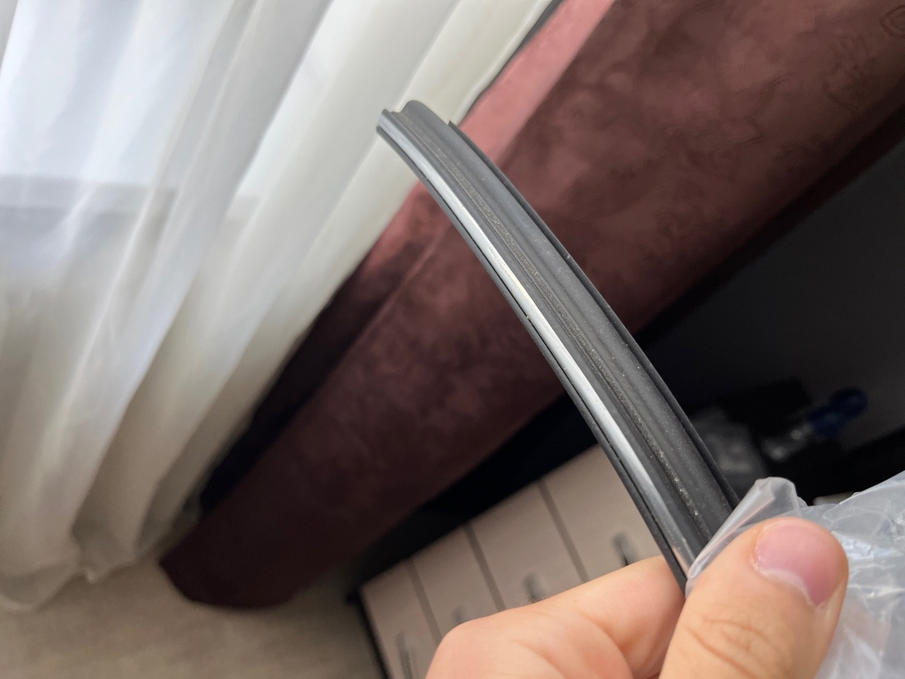 Замена лобового стекла — Hyundai Sonata IV (EF), 2 л, 2007 года | визит ...