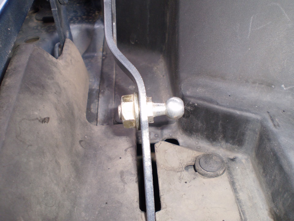 Амортизаторы капота часть 2 — Subaru Outback (BP), 2,5 л, 2008 года ...