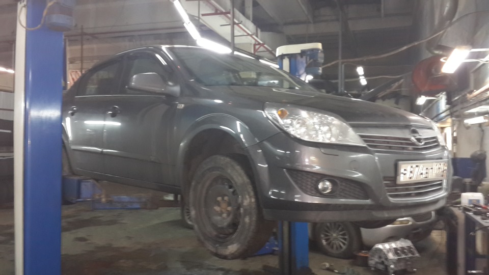 Ксенон в противотуманки — Opel Astra H, 1,8 л, 2009 года | электроника ...