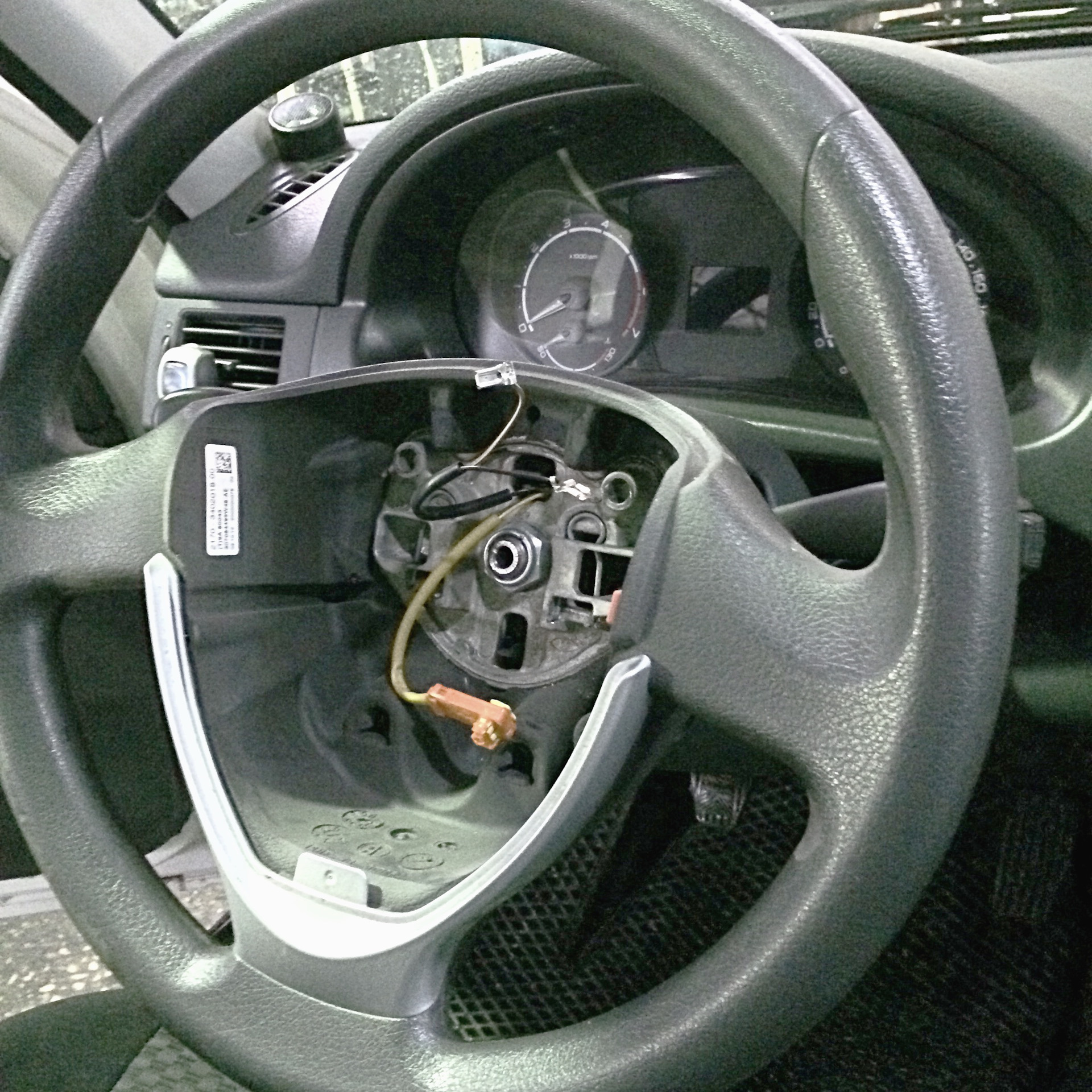 перетяжка руля — Lada Приора седан, 1,6 л, 2012 года | стайлинг | DRIVE2