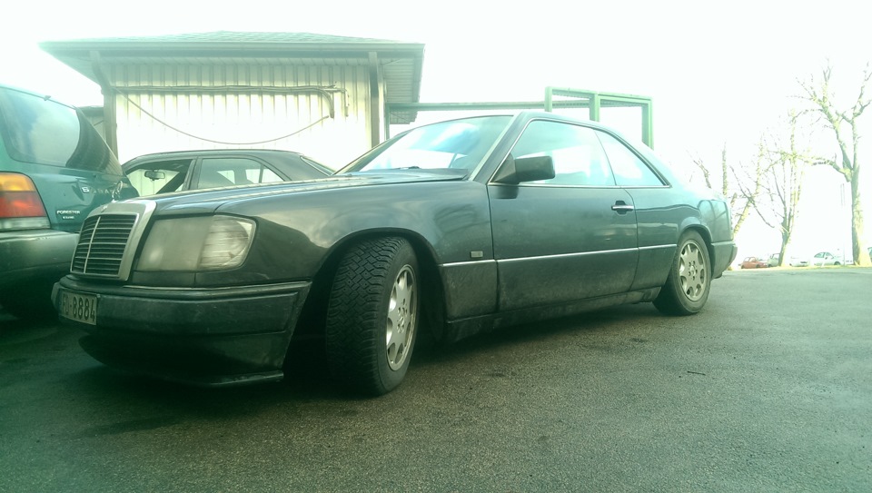 Winter mode — on — Mercedes-Benz E-Class (W124), 3 л, 1988 года ...