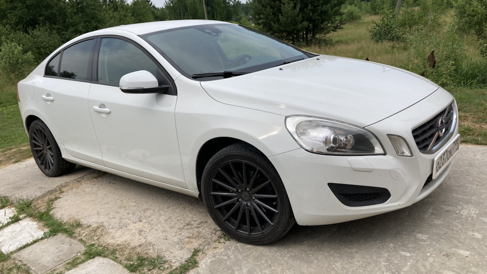 Volvo S60 (2G) 2.0 бензиновый 2012 | на DRIVE2