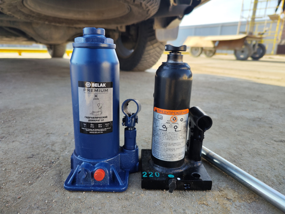 Родной домкрат "убежал"… — Mitsubishi Pajero Sport (3G), 3 л, 2019 года ...