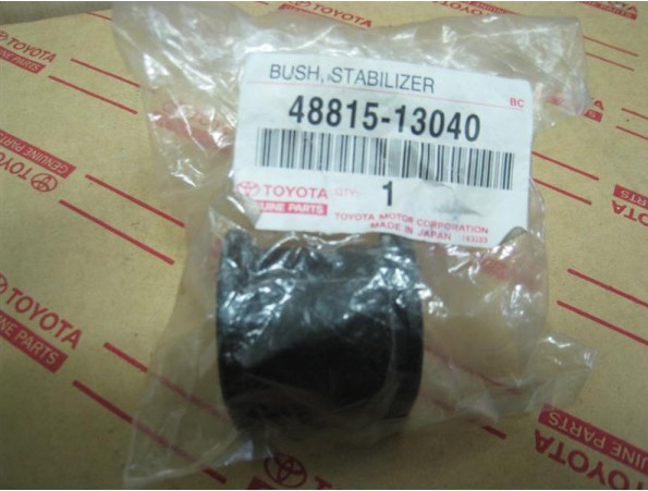 Замена втулок стабилизатора — Toyota Corolla (140/150), 1,6 л, 2008 ...