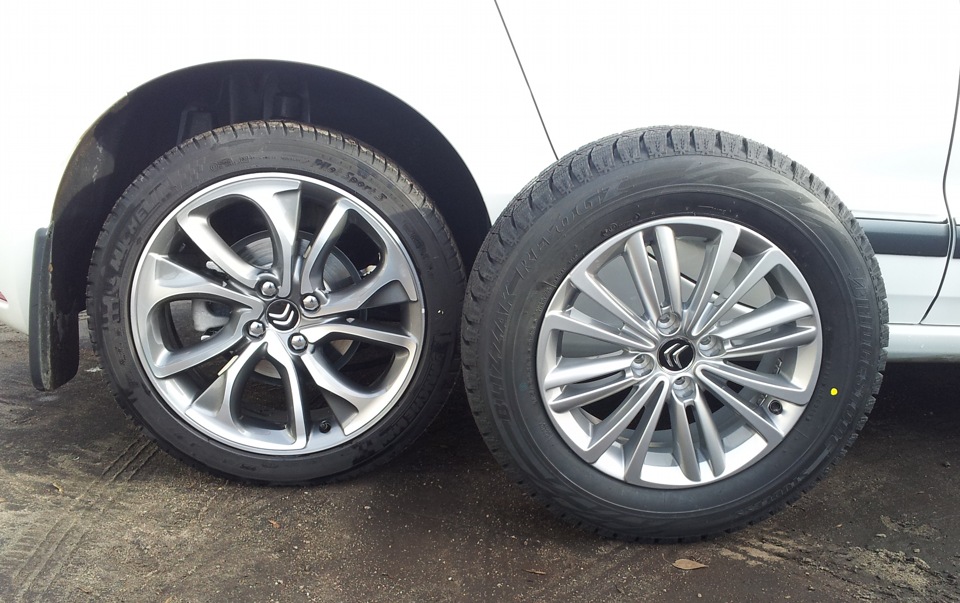 К зиме готов — Citroen DS4, 1,6 л, 2012 года | шины | DRIVE2