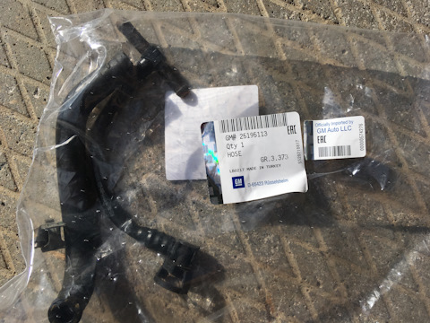 25195113 Шланг охлаждения турбины обратный Astra-J GM | Запчасти на DRIVE2