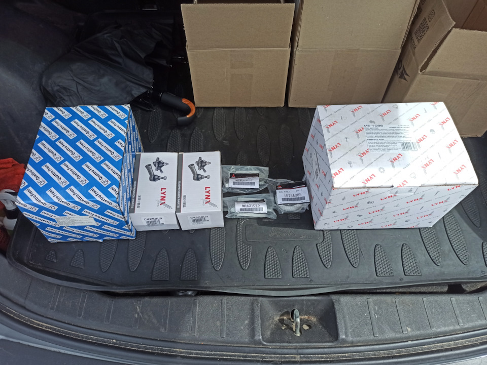 Сочи: 2 подушки двигателя + кольцо — Mitsubishi ASX, 1,8 л, 2014 года ...