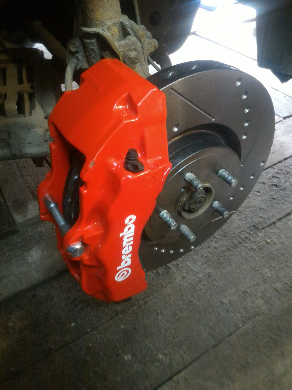 Установка Brembo 6+4 пот от Порш Каен. — Subaru Impreza (GE/GH), 3 л, 2008 года | тюнинг | DRIVE2