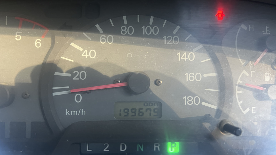 Зима близко. Свечи, масло, декстрон мать его! — Mitsubishi Delica (L400 ...