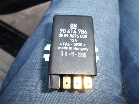 90414786 РЕЛЕ СИГНАЛА ПОВОРОТА 12 В, 1.5 А GM | Запчасти на DRIVE2