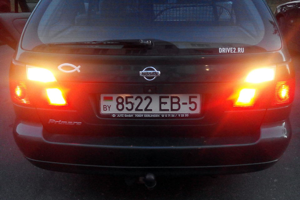 Фонарь заднего хода и противотуманка. — Nissan Primera Wagon (W11), 1,8 ...