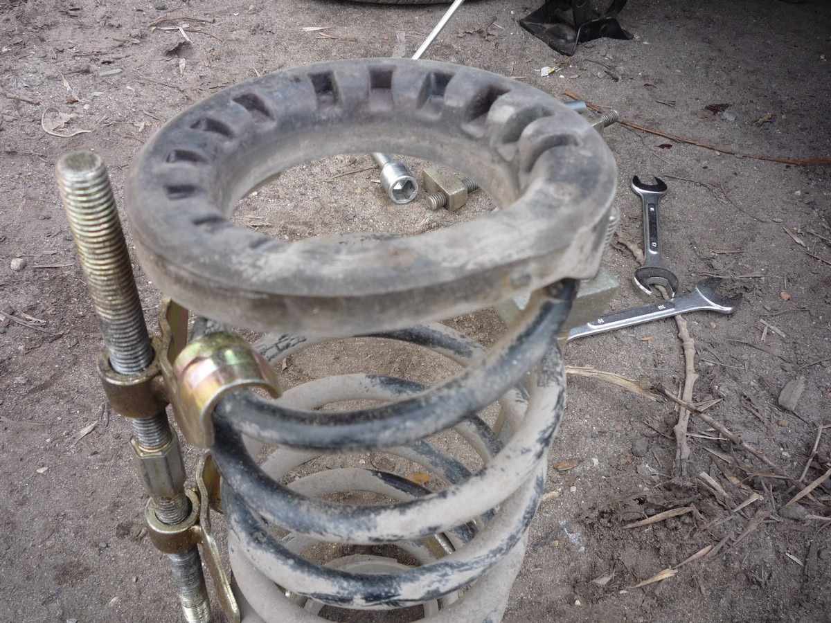 Замена задних пружин. Updated. — Chevrolet Aveo Sedan (1G), 1,2 л ...