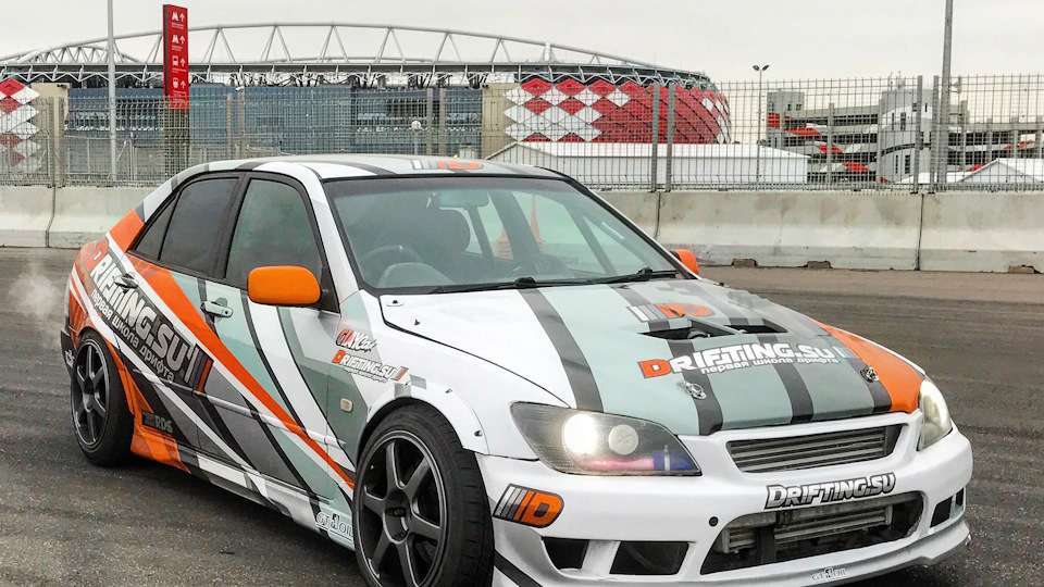 Toyota Altezza 4.0 бензиновый 2001 | Drifting_su на DRIVE2