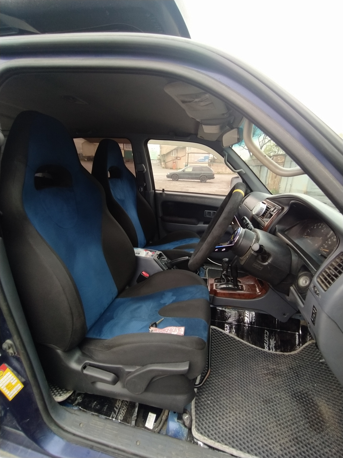 Сидения от Субару — Toyota Surf (185), 3 л, 1997 года | тюнинг | DRIVE2