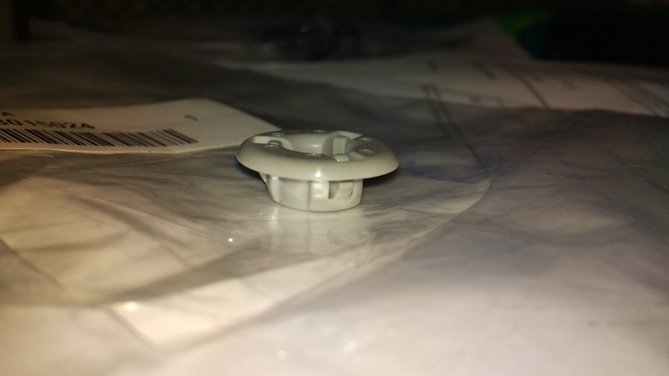 Опора капота — Toyota Corona (T190), 2 л, 1995 года | своими руками ...