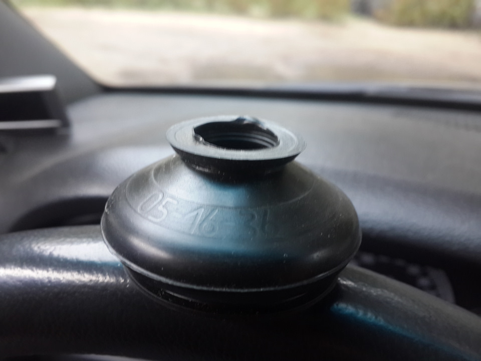 Пыльник на шаровую, переднего рычага — Opel Vectra C, 2,2 л, 2006 года ...