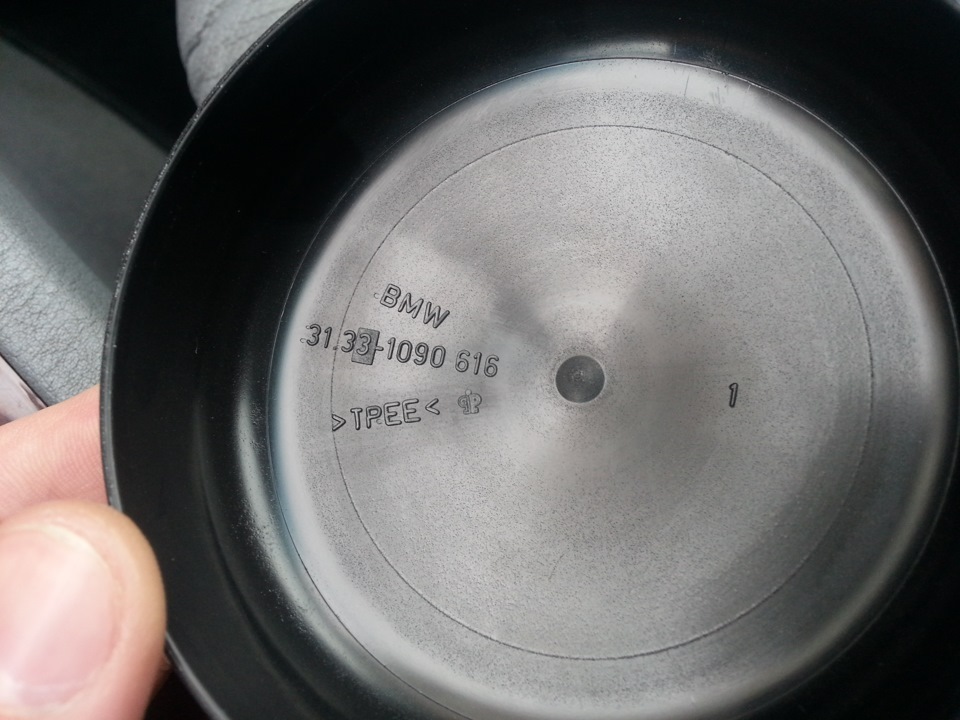 Колпачки на стойки — BMW 5 series (E39), 3 л, 2000 года | аксессуары ...