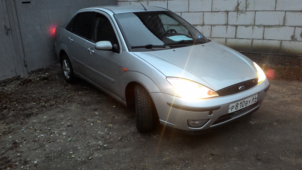 Ford Focus Sedan I 1.8 бензиновый 2003 | Ghia на DRIVE2