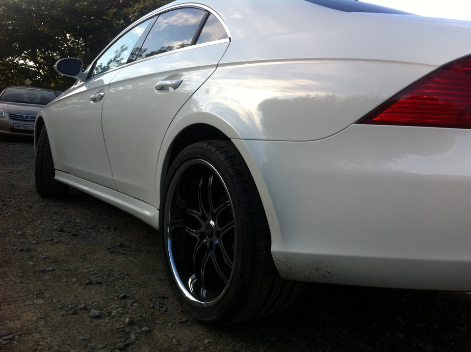 получил колеса SAVINI BS-2 R20 — Mercedes-Benz CLS (W219), 5 л, 2005 ...