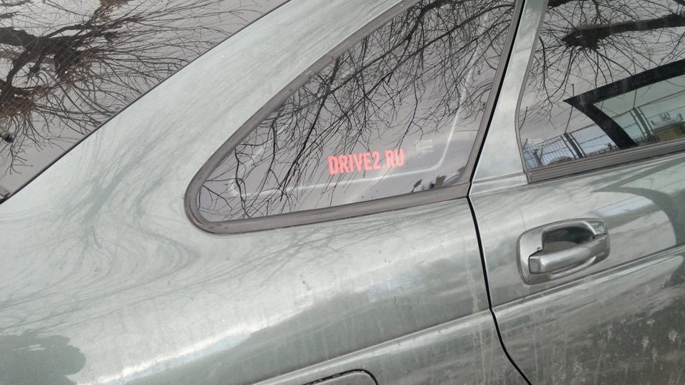 Заклеился — Lada Приора хэтчбек, 1,6 л, 2011 года | тюнинг | DRIVE2