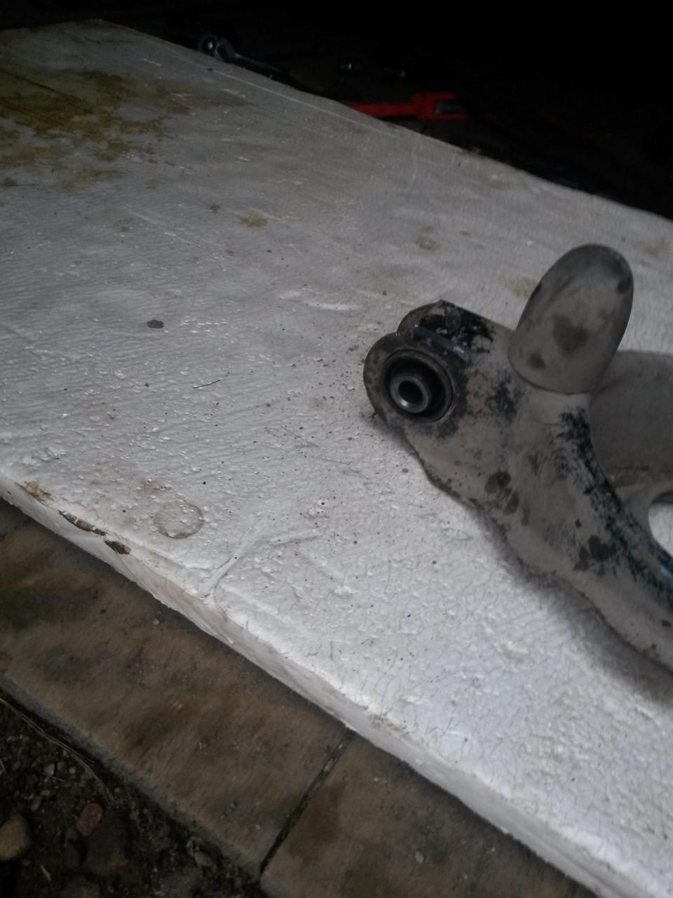 Сайлентблоки задних рычагов — Mazda 3 (1G) BK, 1,6 л, 2007 года ...
