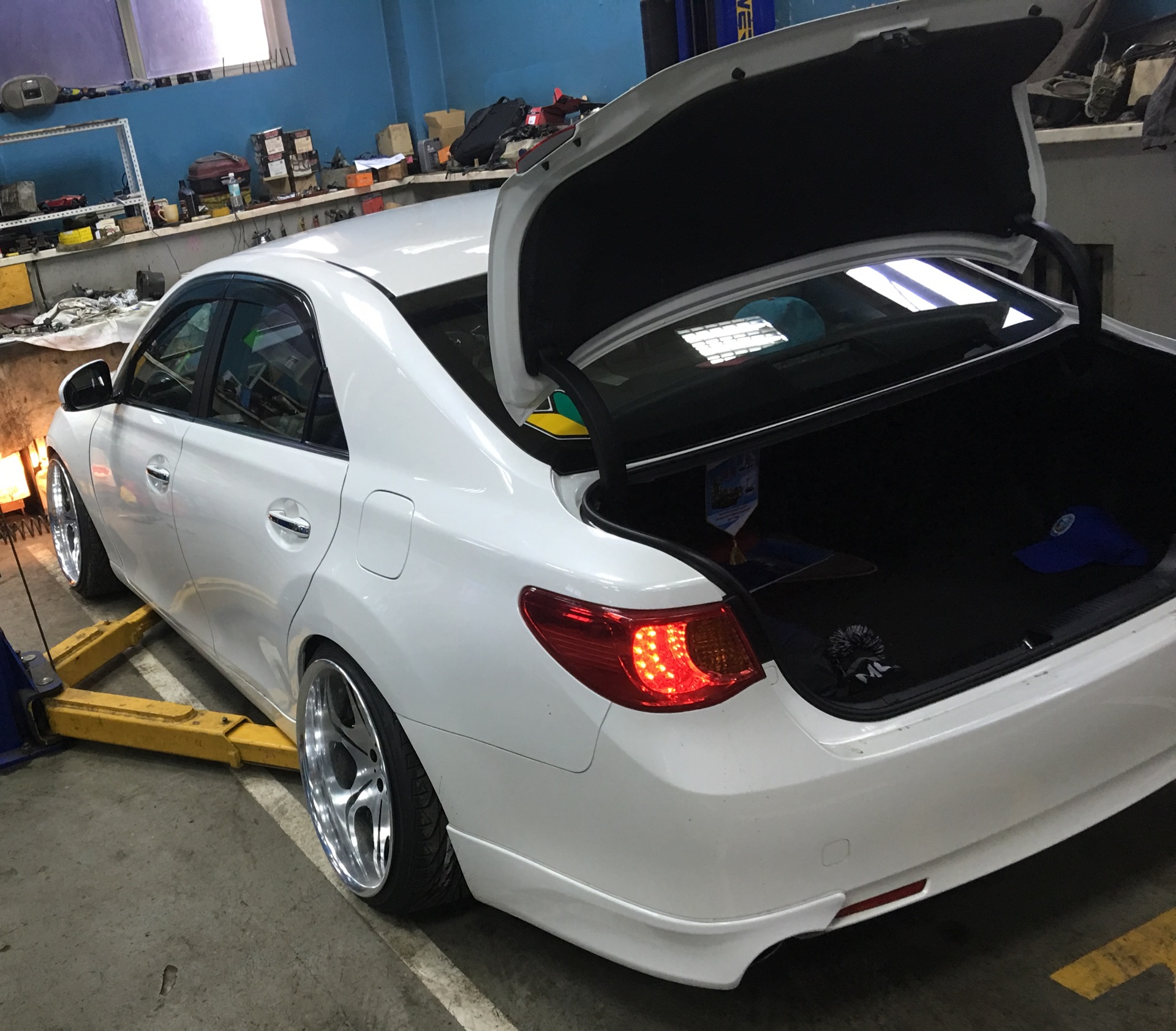 Передний верхний рычаг Hand Made))) — Toyota Mark X (GRX130), 2,5 л ...