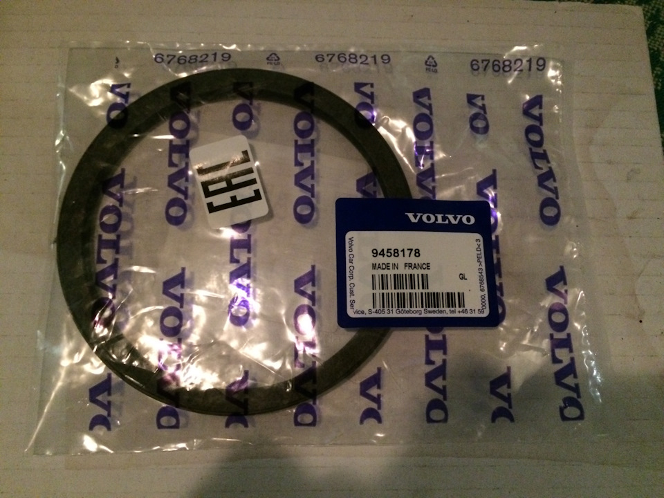 9458178 Уплотняющее кольцо, коленчатый вал Volvo | Запчасти на DRIVE2