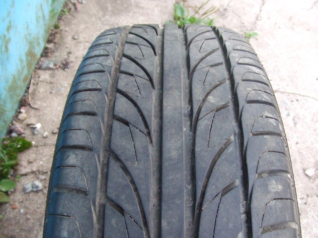 Шины летние Bridgestone 205/55 R16, штампованные диски volvo 16 ET0 ...