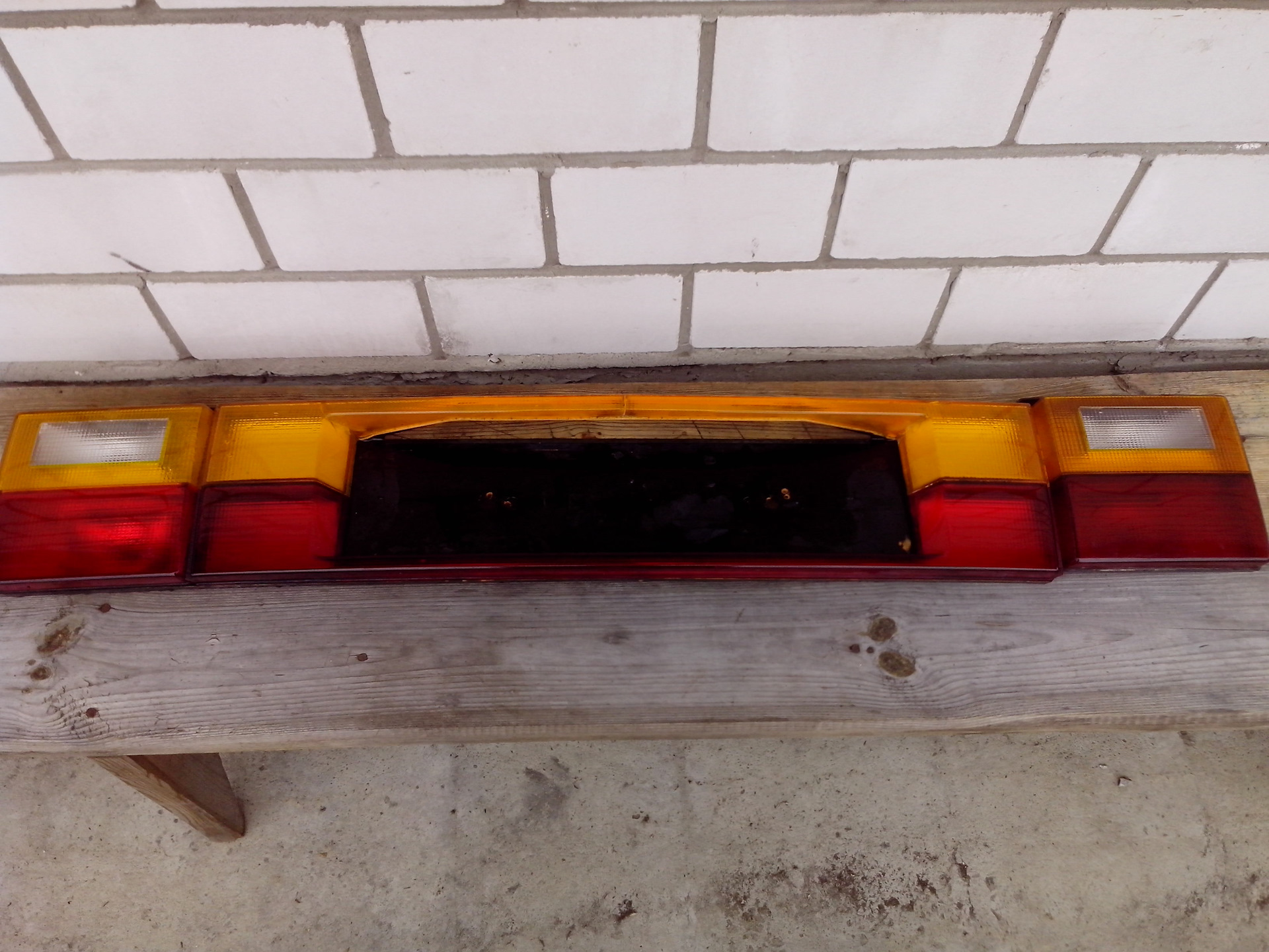 бленда(финал) — Audi 80 (B2), 1,9 л, 1985 года | аксессуары | DRIVE2