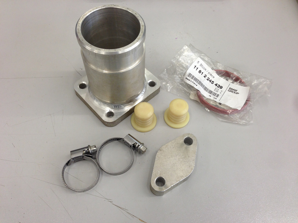 11612245439 Резиновый уплотнитель BMW | Запчасти на DRIVE2