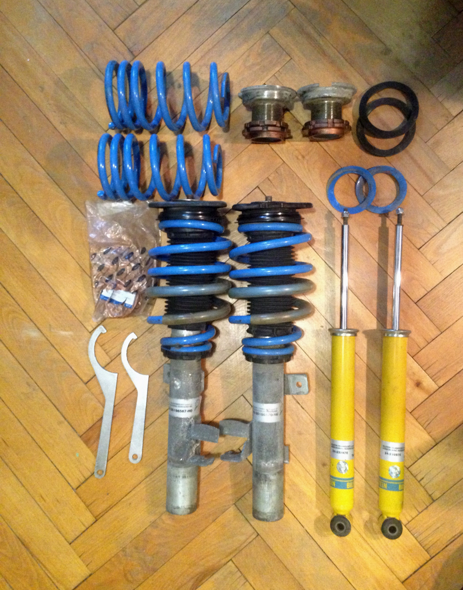 Продам койловеры Bilstein B14 PSS — Ford Focus Hatchback III, 2 л, 2012 года | аксессуары | DRIVE2