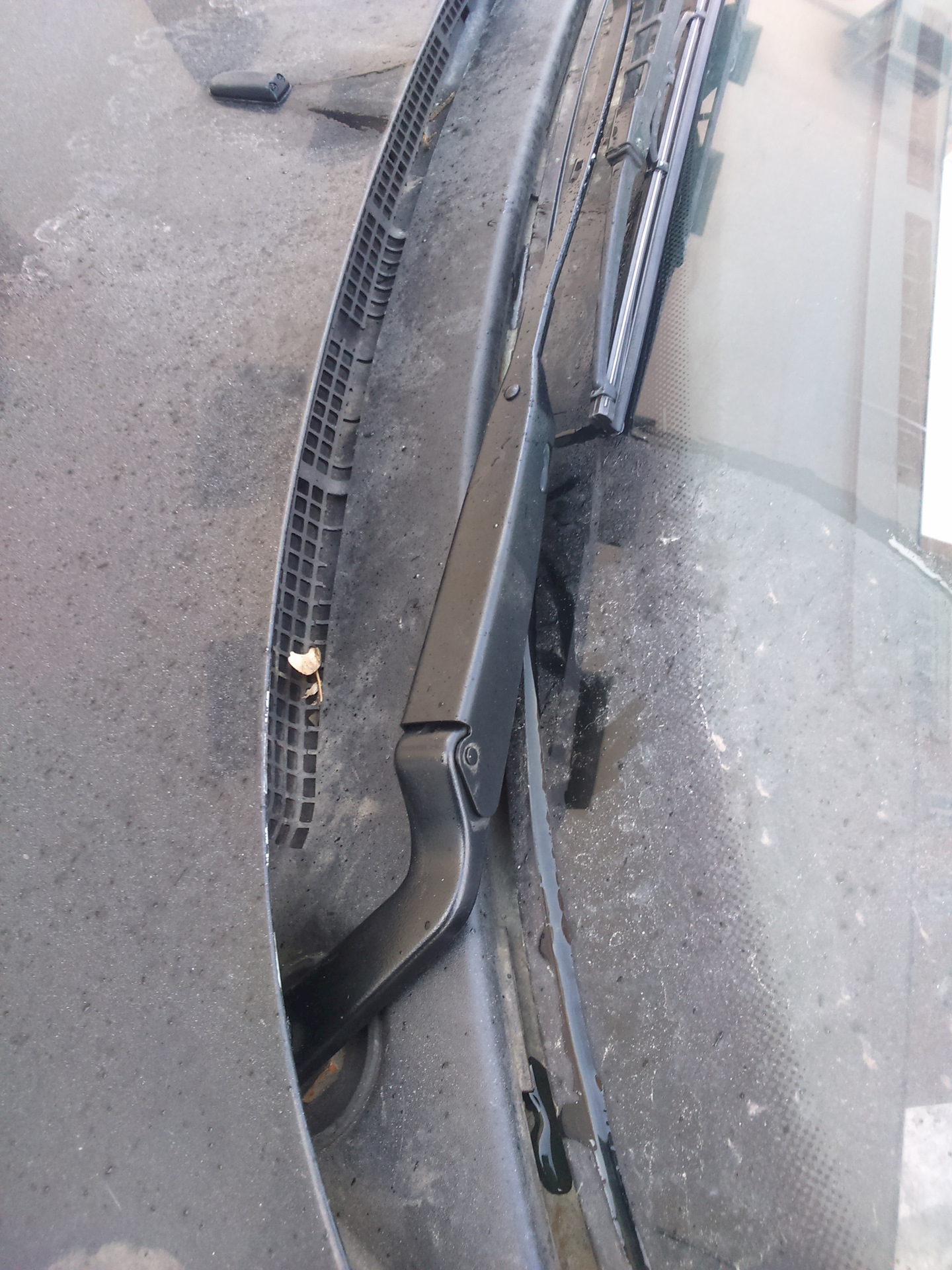 Замена поводка дворника на шнивский. — Volkswagen Passat Variant (B4 ...