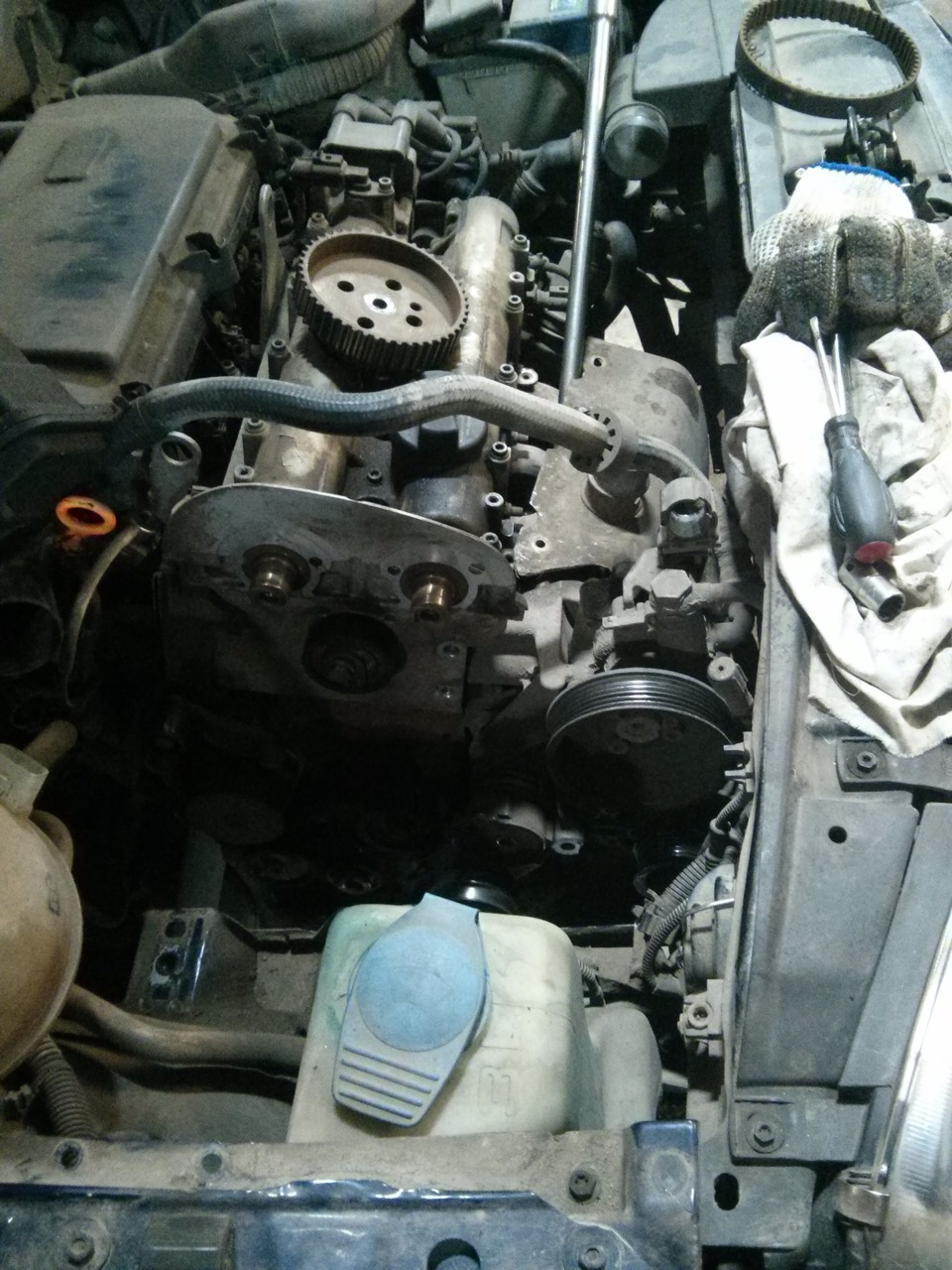 Замена масла, сальников, ремня ГРМ — Volkswagen Golf Mk4, 1,6 л, 2000 ...